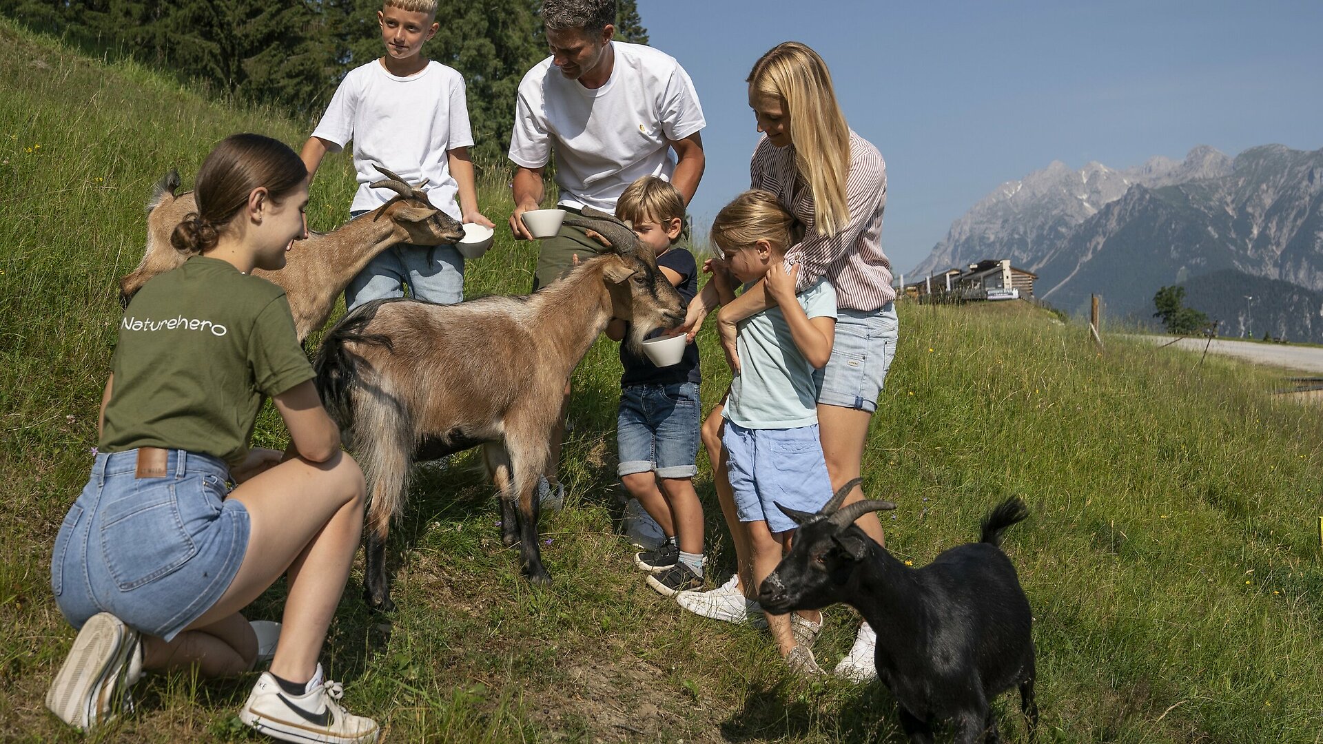 Goat Experience for Kids - Höflehner Hotel Schladming